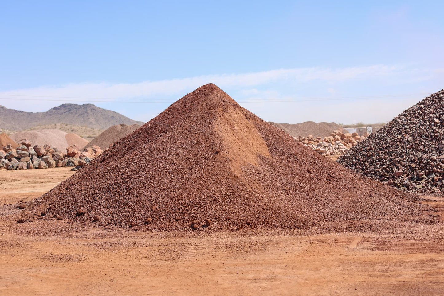 Saddleback Brown – West Valley Rock