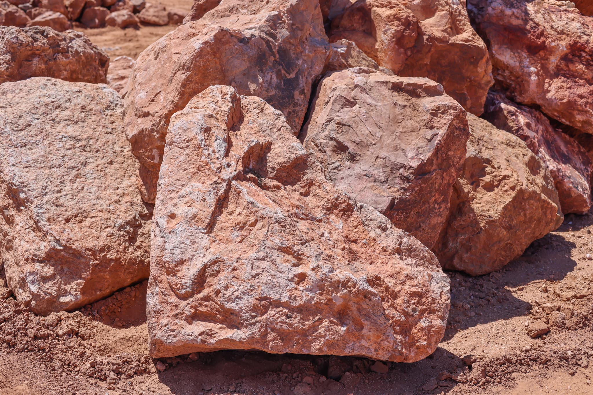 Desert Spice Boulder – West Valley Rock